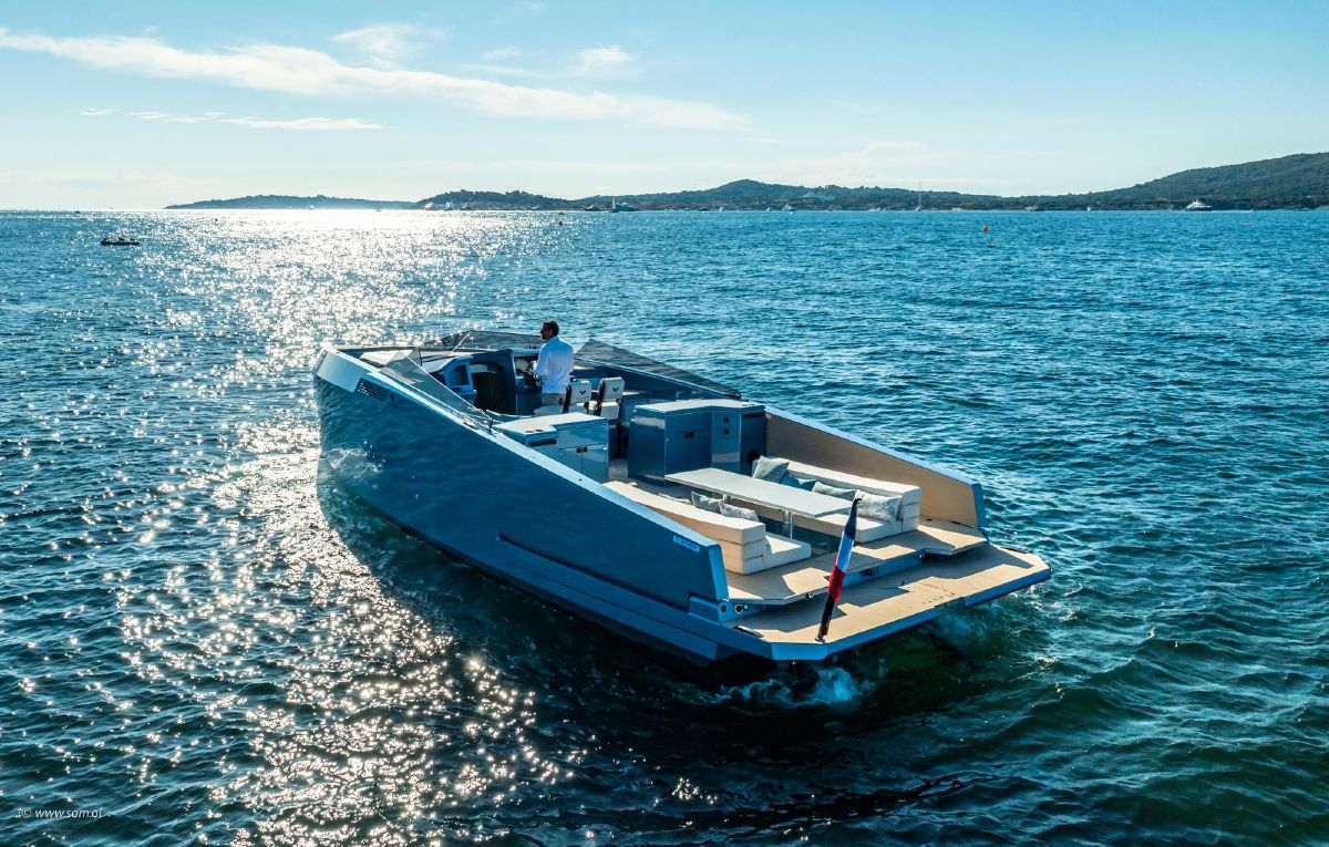 ALIUM 42S - META Yachts