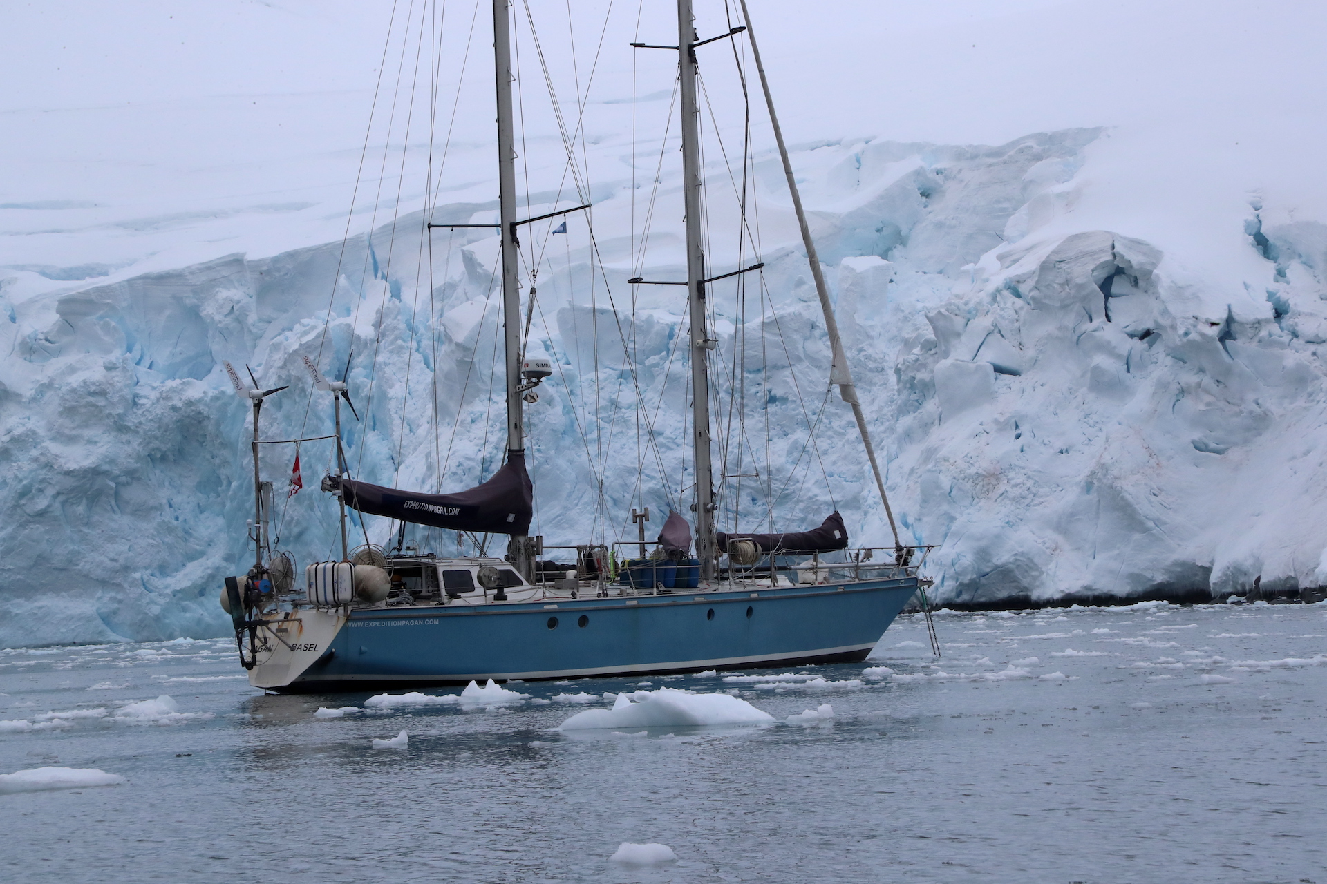 PAGAN, expeditions yacht - META Yachts